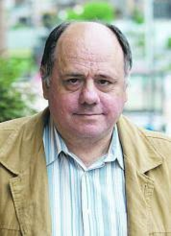 Carlos Guardado miembro de mérito de la Cofradía del Espárrago de ...